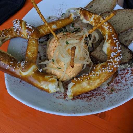 How To Make Radler Beer (German Lemon Beer) - WanderInGermany