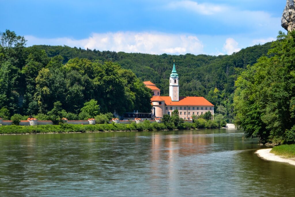 Kloster Weltenburg Abbey: The world's oldest monastic brewery ...