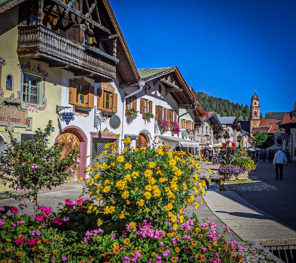 Things to do in Mittenwald (vs Garmisch-Partenkirchen) - WanderInGermany