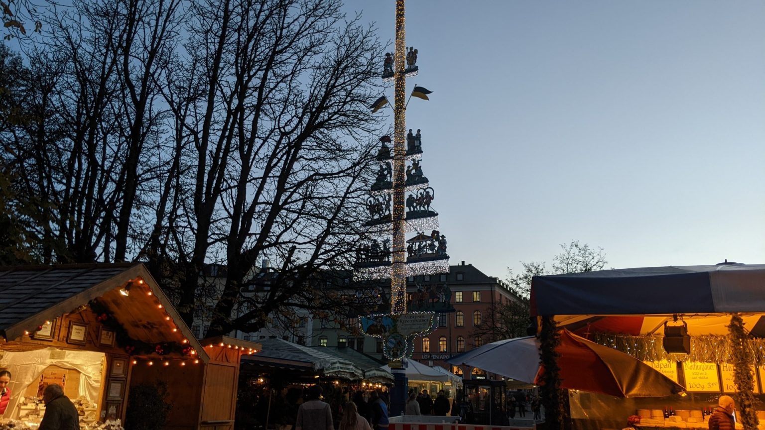 The Munich Marienplatz Christmas Market: All You Need To Know ...