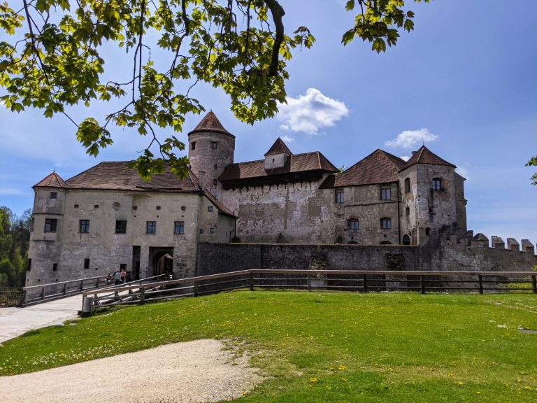 Visiting Burghausen Castle: Why you have to see one of the world's ...