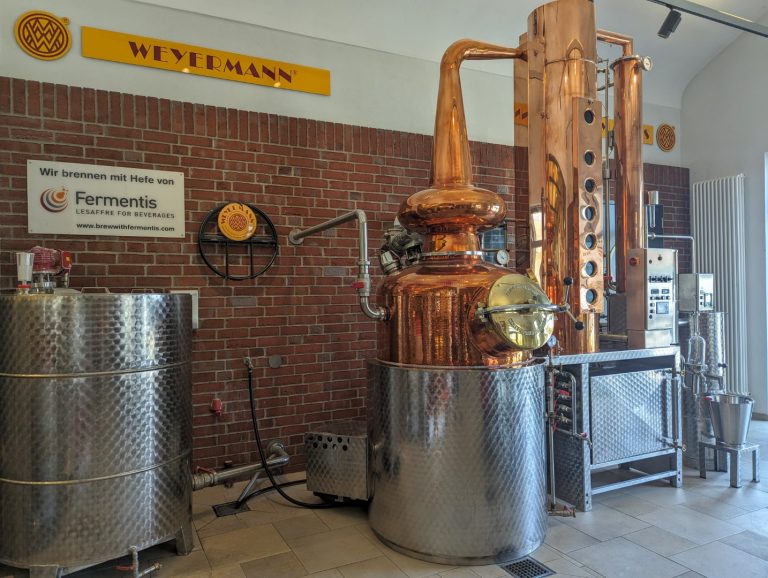 The Famous Bamberg Beer (AKA German Bamberg Rauchbier/Smoked Beer ...